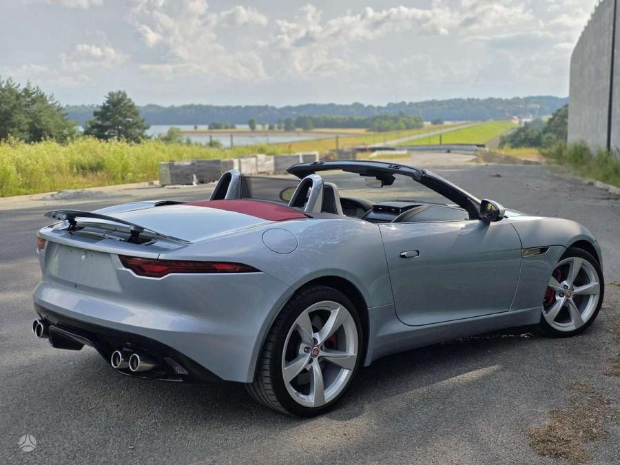 Jaguar F-Type 2022 in Kaunas, with an engine capacity of 5.00 L and mileage of 20 thousand km for 51500 €, photo 12 on AUTOMOTO.COM.LV
