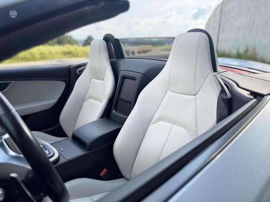 Jaguar F-Type 2022 in Kaunas, with an engine capacity of 5.00 L and mileage of 20 thousand km for 51500 €, photo 17 on AUTOMOTO.COM.LV