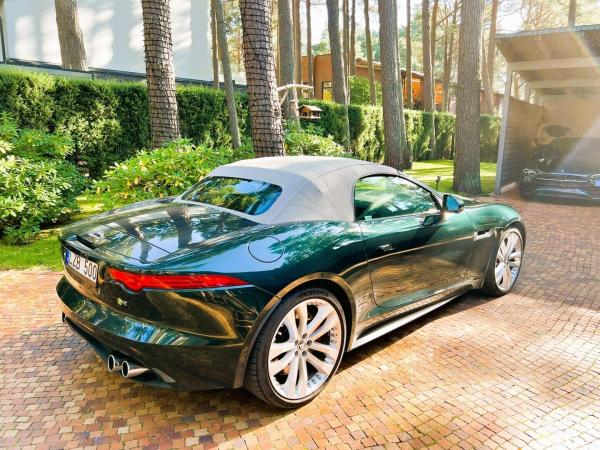 Green Jaguar F-Type 2014 in Klaipeda, with an engine capacity of 5.00 L and mileage of 53 thousand km for 35000 €, photo 5 on AUTOMOTO.COM.LV