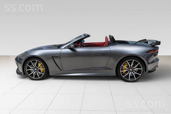 Pelēks Jaguar F-Type 2017 Rīga, ar dzinēja tilpumu 5.00 L un nobraukumu 22 tūkst. km par 76800 €, foto 8 vietnē AUTOMOTO.COM.LV
