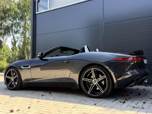 Pelēks Jaguar F-Type 2017 Kauņa, ar dzinēja tilpumu 3.00 L un nobraukumu 137 tūkst. km par 30000 €, foto 6 vietnē AUTOMOTO.COM.LV
