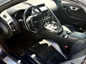 Grey Jaguar F-Type 2017 in Kaunas, with an engine capacity of 3.00 L and mileage of 137 thousand km for 30000 €, photo 27 on AUTOMOTO.COM.LV