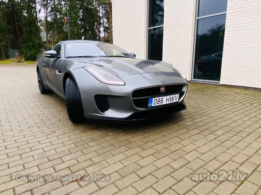 Grey Jaguar F-Type 2018 in Tallinn, with an engine capacity of 2.00 L and mileage of 200 thousand km for 31000 €, photo 8 on AUTOMOTO.COM.LV