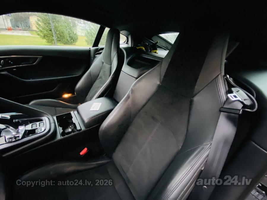 Grey Jaguar F-Type 2018 in Tallinn, with an engine capacity of 2.00 L and mileage of 200 thousand km for 31000 €, photo 18 on AUTOMOTO.COM.LV
