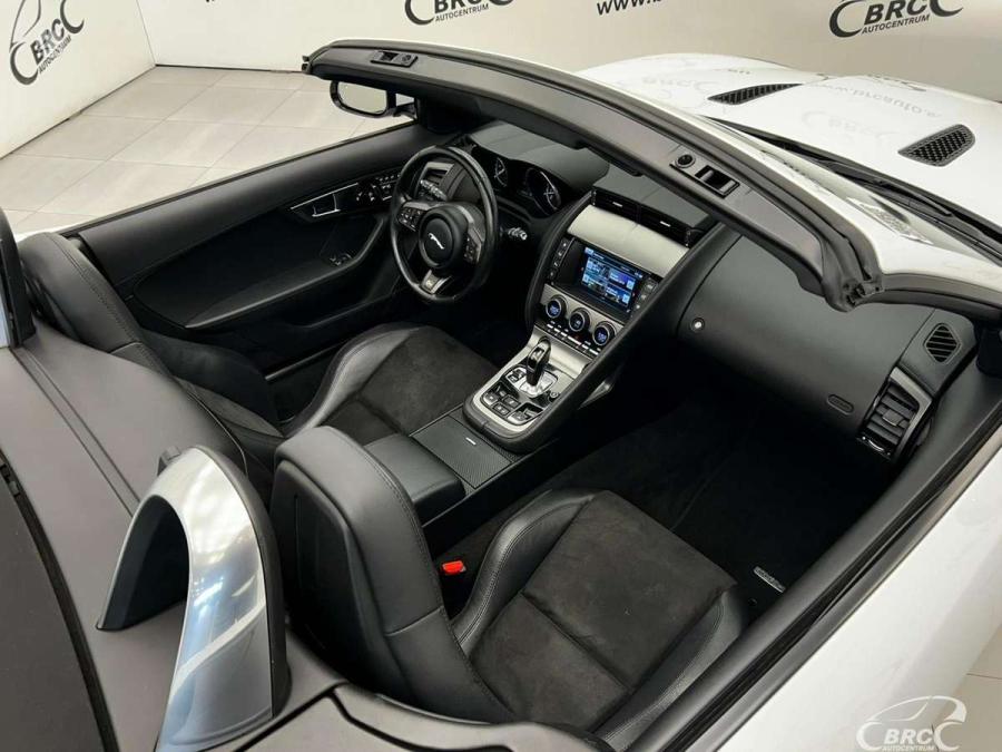 Balts Jaguar F-Type 2016 Viļņa, ar dzinēja tilpumu 3.00 L un nobraukumu 124 tūkst. km par 27000 €, foto 12 vietnē AUTOMOTO.COM.LV