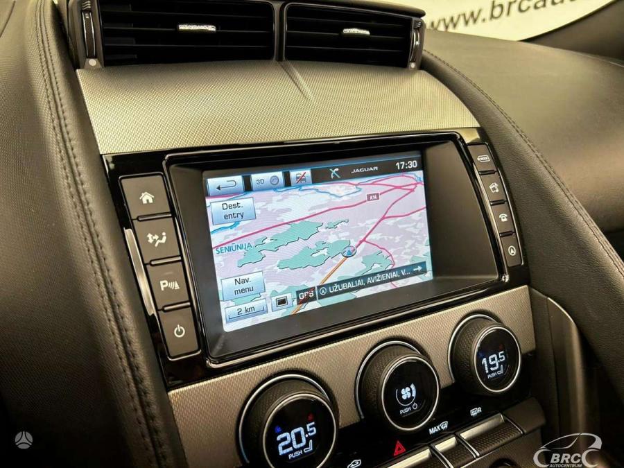 Balts Jaguar F-Type 2016 Viļņa, ar dzinēja tilpumu 3.00 L un nobraukumu 124 tūkst. km par 27000 €, foto 28 vietnē AUTOMOTO.COM.LV