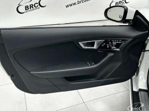 Balts Jaguar F-Type 2016 Viļņa, ar dzinēja tilpumu 3.00 L un nobraukumu 124 tūkst. km par 26500 €, foto 14 vietnē AUTOMOTO.COM.LV