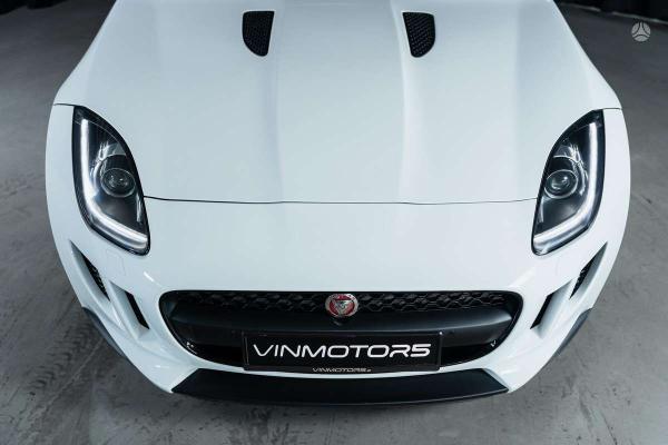 Balts Jaguar F-Type 2017 Viļņa, ar dzinēja tilpumu 3.00 L un nobraukumu 68 tūkst. km par 34500 €, foto 9 vietnē AUTOMOTO.COM.LV