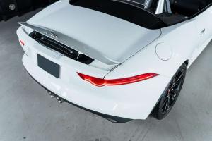 Balts Jaguar F-Type 2017 Viļņa, ar dzinēja tilpumu 3.00 L un nobraukumu 68 tūkst. km par 34500 €, foto 14 vietnē AUTOMOTO.COM.LV
