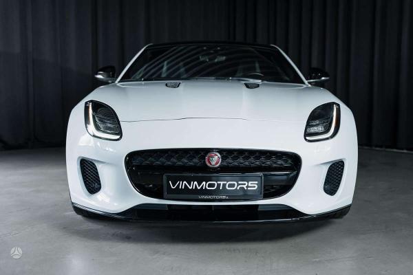 Jaguar F-Type 2019 in Vilnius on AUTOMOTO.COM.LV White Jaguar F-Type 2019 in Vilnius, with an engine capacity of 3.00 L and mileage of 92 thousand km for 34500 €, photo 3 on AUTOMOTO.COM.LV