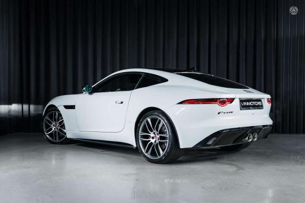 Jaguar F-Type 2019 in Vilnius on AUTOMOTO.COM.LV White Jaguar F-Type 2019 in Vilnius, with an engine capacity of 3.00 L and mileage of 92 thousand km for 34500 €, photo 7 on AUTOMOTO.COM.LV