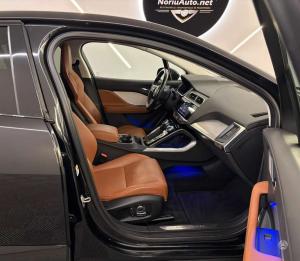 Melns Jaguar I-Pace 2018 Marijampole, ar dzinēja tilpumu 0.00 L un nobraukumu 98 tūkst. km par 24999 €, foto 22 vietnē AUTOMOTO.COM.LV