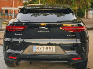 Black Jaguar I-Pace 2018 in Klaipeda, with an engine capacity of 0.00 L and mileage of 125 thousand km for 22500 €, photo 8 on AUTOMOTO.COM.LV