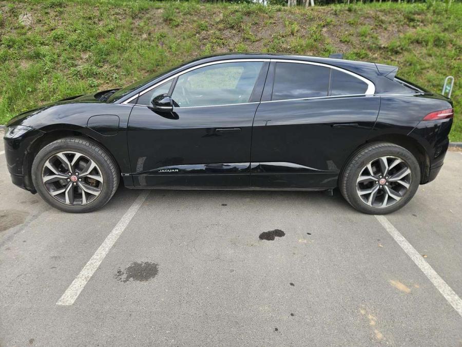 Черный Ягуар I-Pace 2019 в Вильнюс, объемом двигателя 0.00 л и пробегом 183 тыс. км за 22350 €, фото 1 на AUTOMOTO.COM.LV