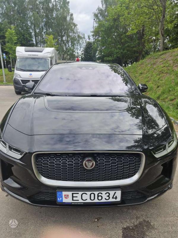Black Jaguar I-Pace 2019 in Vilnius, with an engine capacity of 0.00 L and mileage of 183 thousand km for 22350 €, photo 3 on AUTOMOTO.COM.LV