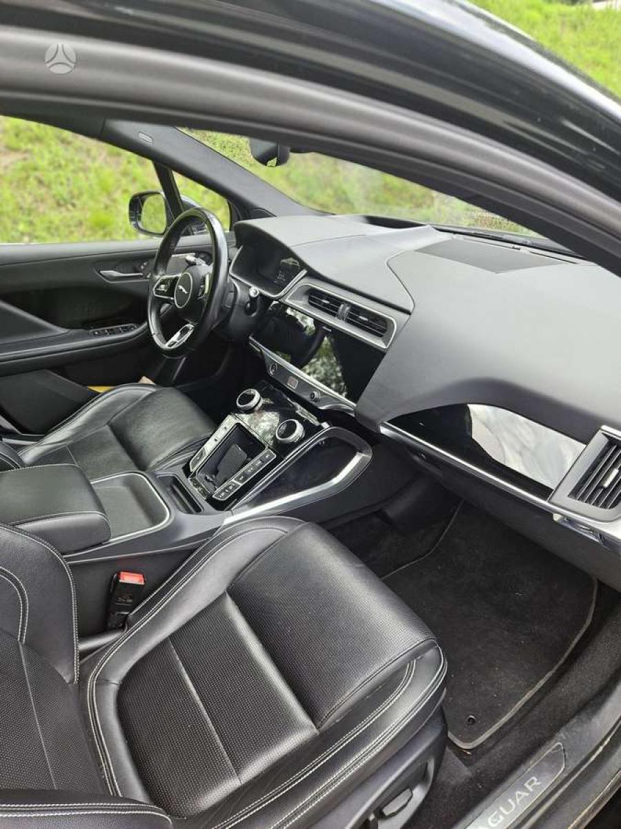 Черный Ягуар I-Pace 2019 в Вильнюс, объемом двигателя 0.00 л и пробегом 183 тыс. км за 22350 €, фото 6 на AUTOMOTO.COM.LV