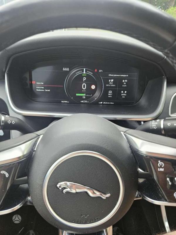 Black Jaguar I-Pace 2019 in Vilnius, with an engine capacity of 0.00 L and mileage of 183 thousand km for 22350 €, photo 7 on AUTOMOTO.COM.LV