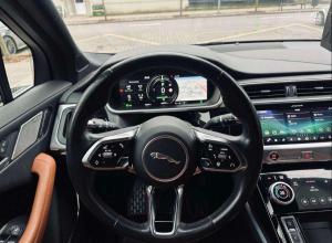 Melns Jaguar I-Pace 2019 Šauļi, ar dzinēja tilpumu 0.00 L un nobraukumu 149 tūkst. km par 21500 €, foto 29 vietnē AUTOMOTO.COM.LV