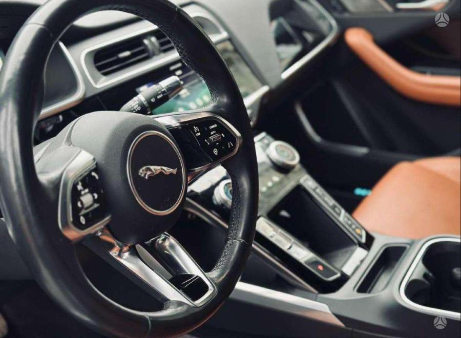 Melns Jaguar I-Pace 2019 Šauļi, ar dzinēja tilpumu 0.00 L un nobraukumu 149 tūkst. km par 21500 €, foto 31 vietnē AUTOMOTO.COM.LV
