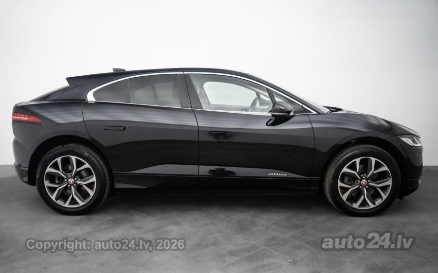Black Jaguar I-Pace 2018 in Tallinn, with an engine capacity of 0.00 L and mileage of 109 thousand km for 19999 €, photo 5 on AUTOMOTO.COM.LV
