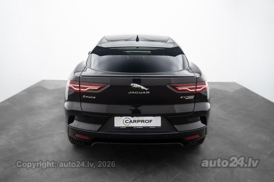 Black Jaguar I-Pace 2018 in Tallinn, with an engine capacity of 0.00 L and mileage of 109 thousand km for 19999 €, photo 7 on AUTOMOTO.COM.LV