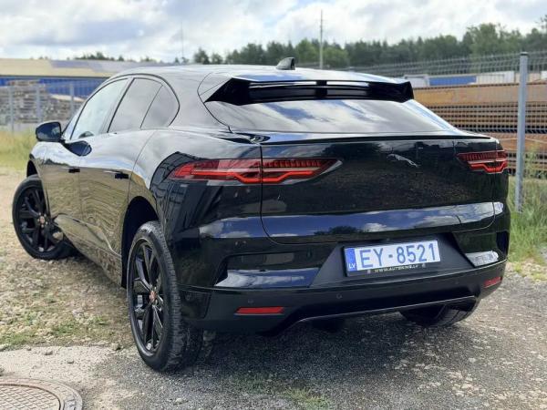 Черный Ягуар I-Pace 2020 в Рига, объемом двигателя 0.00 л и пробегом 93 тыс. км за 24995 €, фото 2 на AUTOMOTO.COM.LV