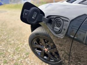 Black Jaguar I-Pace 2020 in Riga, with an engine capacity of 0.00 L and mileage of 93 thousand km for 24995 €, photo 11 on AUTOMOTO.COM.LV