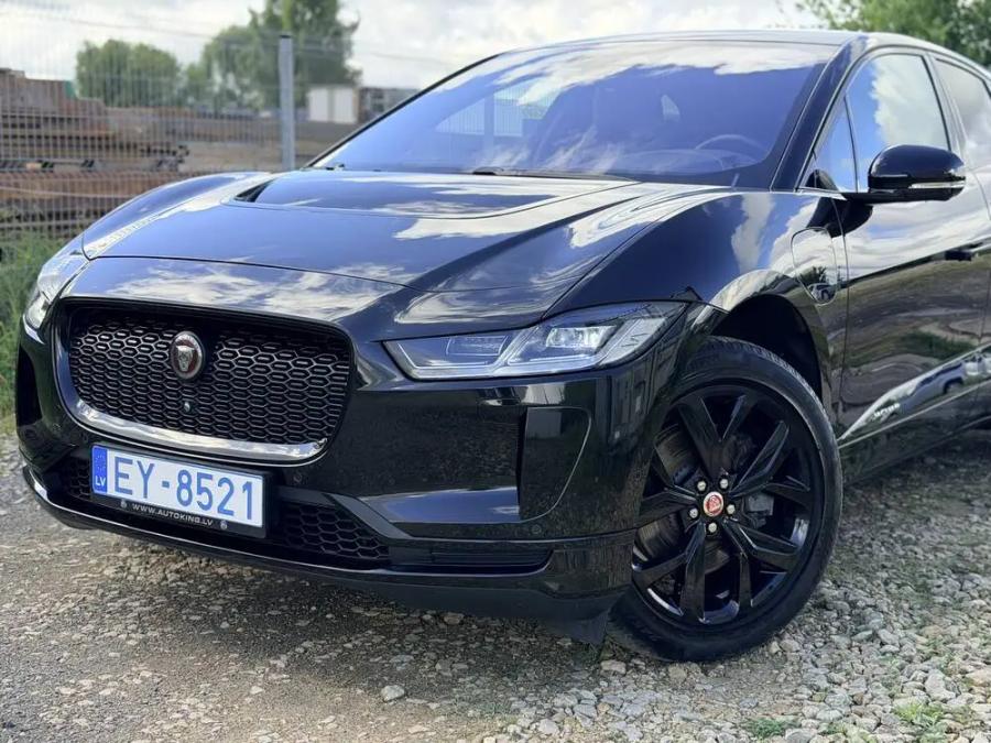 Black Jaguar I-Pace 2020 in Riga, with an engine capacity of 0.00 L and mileage of 93 thousand km for 24995 €, photo 35 on AUTOMOTO.COM.LV