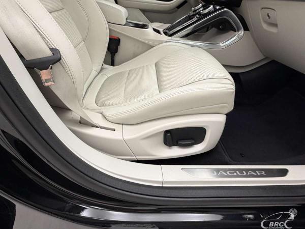 Melns Jaguar I-Pace 2020 Viļņa, ar dzinēja tilpumu 0.00 L un nobraukumu 55 tūkst. km par 24000 €, foto 7 vietnē AUTOMOTO.COM.LV