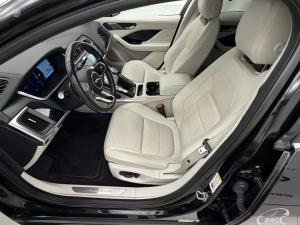 Black Jaguar I-Pace 2020 in Vilnius, with an engine capacity of 0.00 L and mileage of 55 thousand km for 24000 €, photo 23 on AUTOMOTO.COM.LV