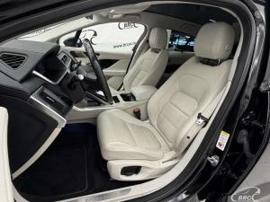 Black Jaguar I-Pace 2020 in Vilnius, with an engine capacity of 0.00 L and mileage of 55 thousand km for 24000 €, photo 25 on AUTOMOTO.COM.LV