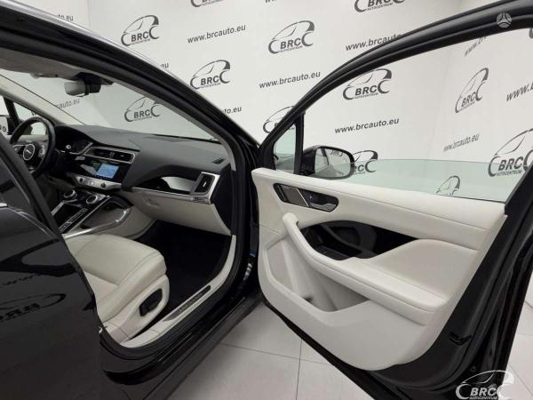 Black Jaguar I-Pace 2020 in Vilnius, with an engine capacity of 0.00 L and mileage of 55 thousand km for 24000 €, photo 9 on AUTOMOTO.COM.LV
