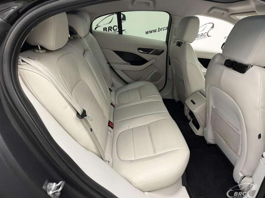 Black Jaguar I-Pace 2020 in Vilnius, with an engine capacity of 0.00 L and mileage of 55 thousand km for 23500 €, photo 14 on AUTOMOTO.COM.LV
