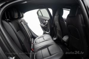 Black Jaguar I-Pace 2019 in Tallinn, with an engine capacity of 0.00 L and mileage of 125 thousand km for 19999 €, photo 11 on AUTOMOTO.COM.LV