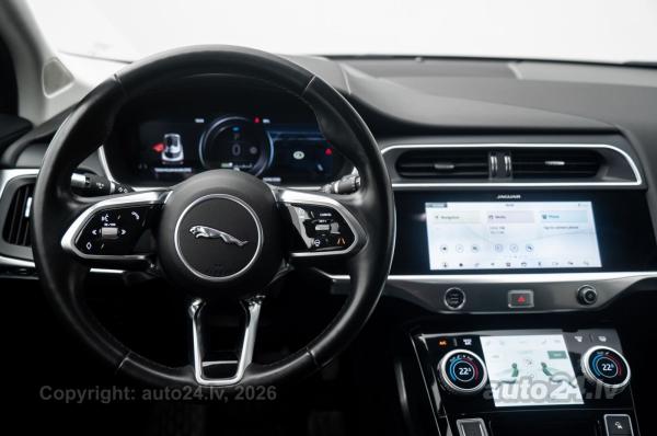 Black Jaguar I-Pace 2019 in Tallinn, with an engine capacity of 0.00 L and mileage of 129 thousand km for 19999 €, photo 7 on AUTOMOTO.COM.LV
