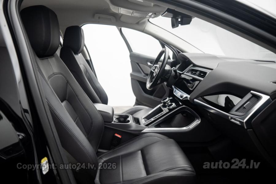 Black Jaguar I-Pace 2019 in Tallinn, with an engine capacity of 0.00 L and mileage of 129 thousand km for 19999 €, photo 12 on AUTOMOTO.COM.LV