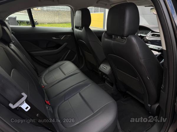 Melns Jaguar I-Pace 2019 Tallina, ar dzinēja tilpumu 0.00 L un nobraukumu 166 tūkst. km par 15990 €, foto 10 vietnē AUTOMOTO.COM.LV