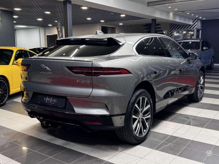 Jaguar I-Pace 2018 in Riga, with an engine capacity of 0.00 L and mileage of 103 thousand km for 20990 €, photo 4 on AUTOMOTO.COM.LV
