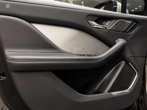 Ягуар I-Pace 2018 в Рига, объемом двигателя 0.00 л и пробегом 103 тыс. км за 20990 €, фото 11 на AUTOMOTO.COM.LV