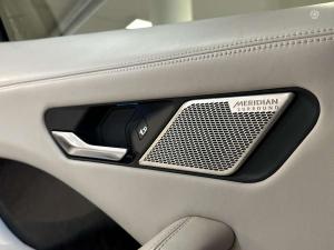 Jaguar I-Pace 2018 in Vilnius, with an engine capacity of 0.00 L and mileage of 44 thousand km for 27500 €, photo 17 on AUTOMOTO.COM.LV