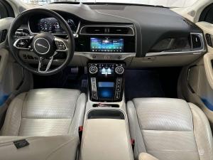 Jaguar I-Pace 2018 in Vilnius, with an engine capacity of 0.00 L and mileage of 44 thousand km for 27500 €, photo 18 on AUTOMOTO.COM.LV