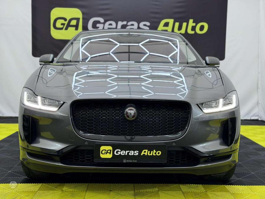 Серый Ягуар I-Pace 2018 в Вильнюс, объемом двигателя 0.00 л и пробегом 188 тыс. км за 17900 €, фото 3 на AUTOMOTO.COM.LV