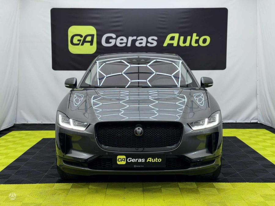 Grey Jaguar I-Pace 2018 in Vilnius, with an engine capacity of 0.00 L and mileage of 188 thousand km for 17900 €, photo 8 on AUTOMOTO.COM.LV