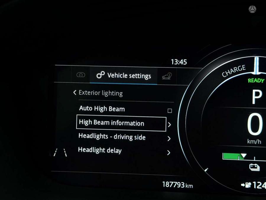 Серый Ягуар I-Pace 2018 в Вильнюс, объемом двигателя 0.00 л и пробегом 188 тыс. км за 17390 €, фото 32 на AUTOMOTO.COM.LV