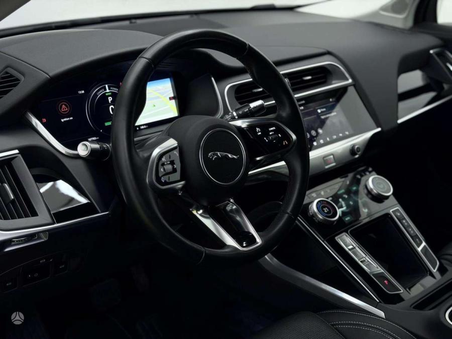 Grey Jaguar I-Pace 2018 in Vilnius, with an engine capacity of 0.00 L and mileage of 188 thousand km for 17390 €, photo 10 on AUTOMOTO.COM.LV
