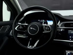 Grey Jaguar I-Pace 2018 in Vilnius, with an engine capacity of 0.00 L and mileage of 188 thousand km for 17390 €, photo 19 on AUTOMOTO.COM.LV