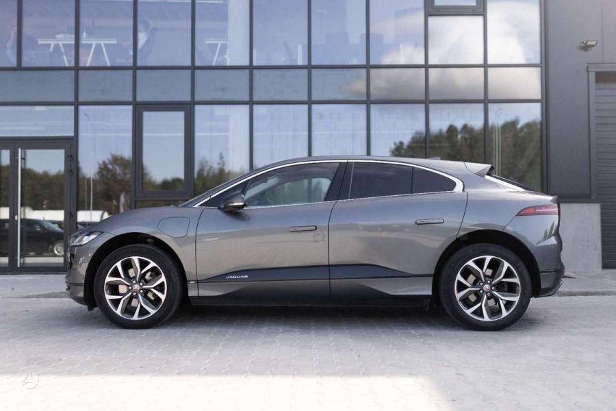 Grey Jaguar I-Pace 2019 in Vilnius, with an engine capacity of 0.00 L and mileage of 89 thousand km for 22900 €, photo 5 on AUTOMOTO.COM.LV