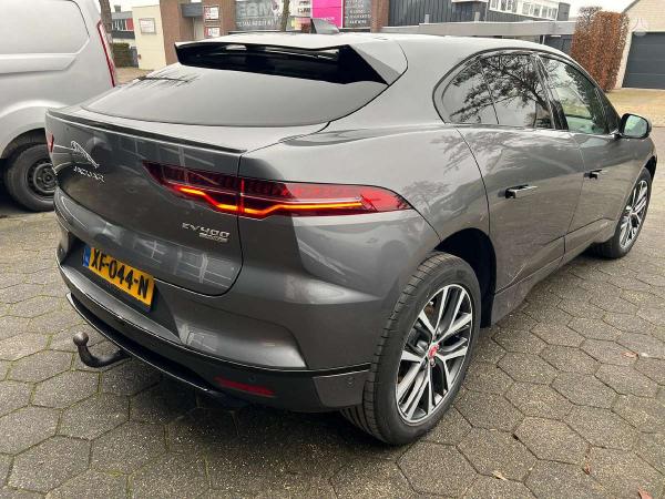 Pelēks Jaguar I-Pace 2019 Prienai, ar dzinēja tilpumu 0.00 L un nobraukumu 82 tūkst. km par 20500 €, foto 3 vietnē AUTOMOTO.COM.LV