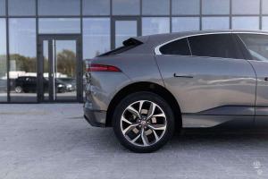 Grey Jaguar I-Pace 2019 in Vilnius, with an engine capacity of 0.00 L and mileage of 89 thousand km for 22300 €, photo 9 on AUTOMOTO.COM.LV