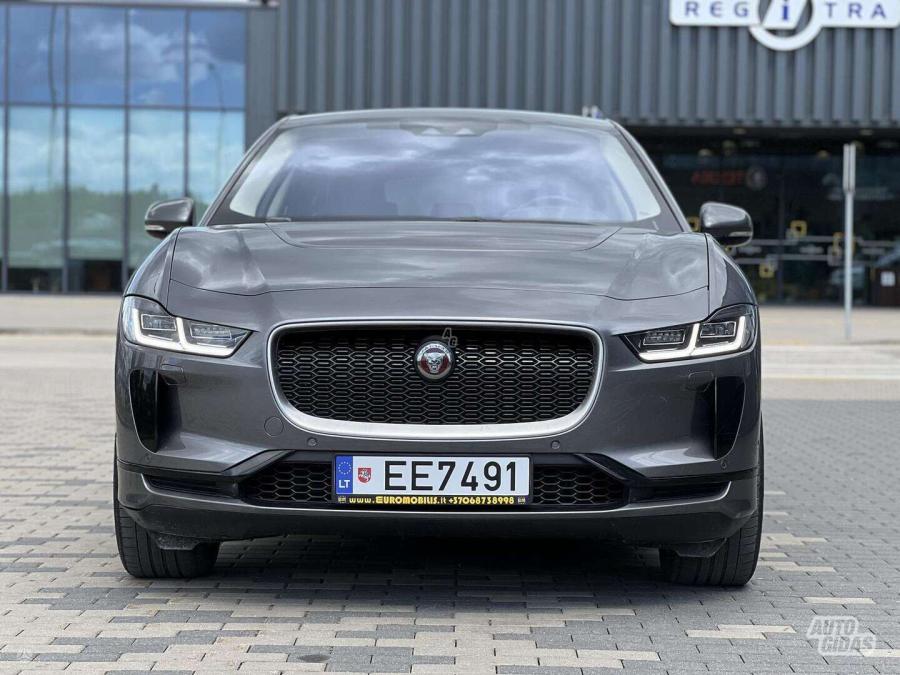 Grey Jaguar I-Pace 2019 in Siauliai, with an engine capacity of 0.00 L and mileage of 107 thousand km for 20400 €, photo 5 on AUTOMOTO.COM.LV
